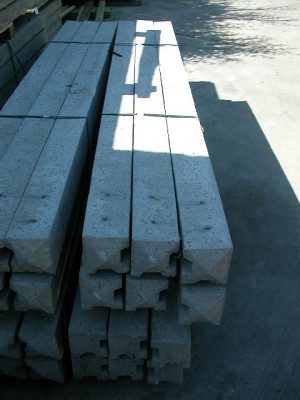 Timberstore Concrete Slotted Corner Post - Timberstore